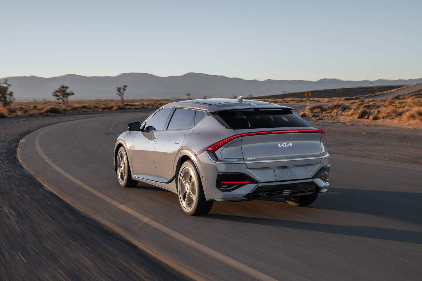 Ανακοινώθηκε η τιμή του ανανεωμένου Kia EV6 στην Ελλάδα | Drive